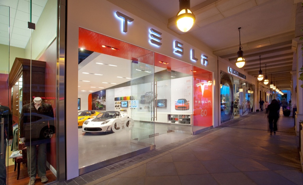 Tesla opens first London store