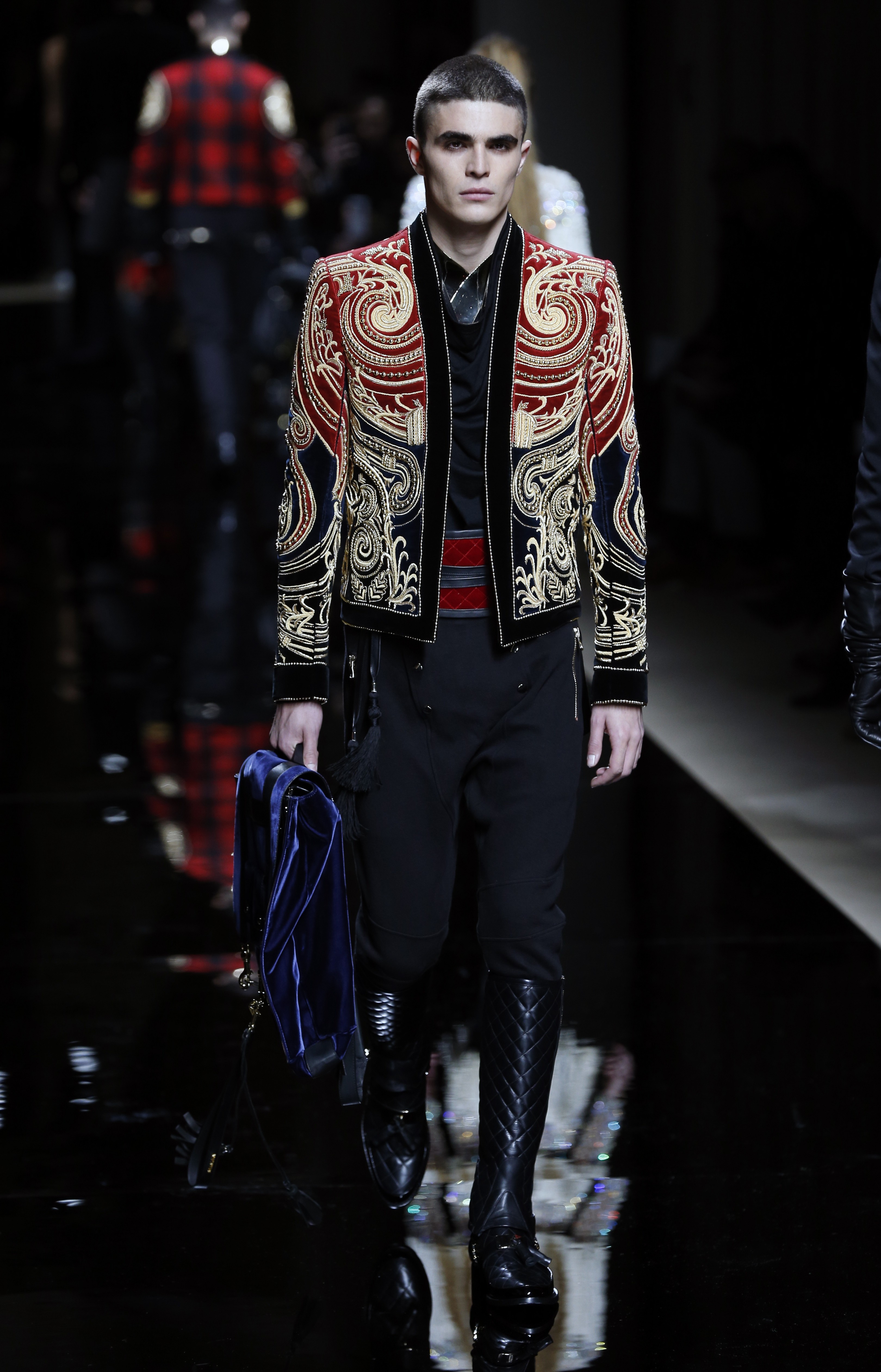 Cavalier Swagger Returns to Paris Catwalks