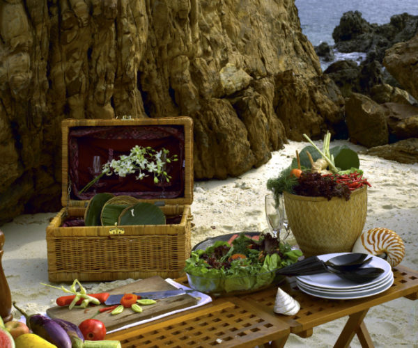 Phinisi Silolona’s Sheer Ambience - LUXUO