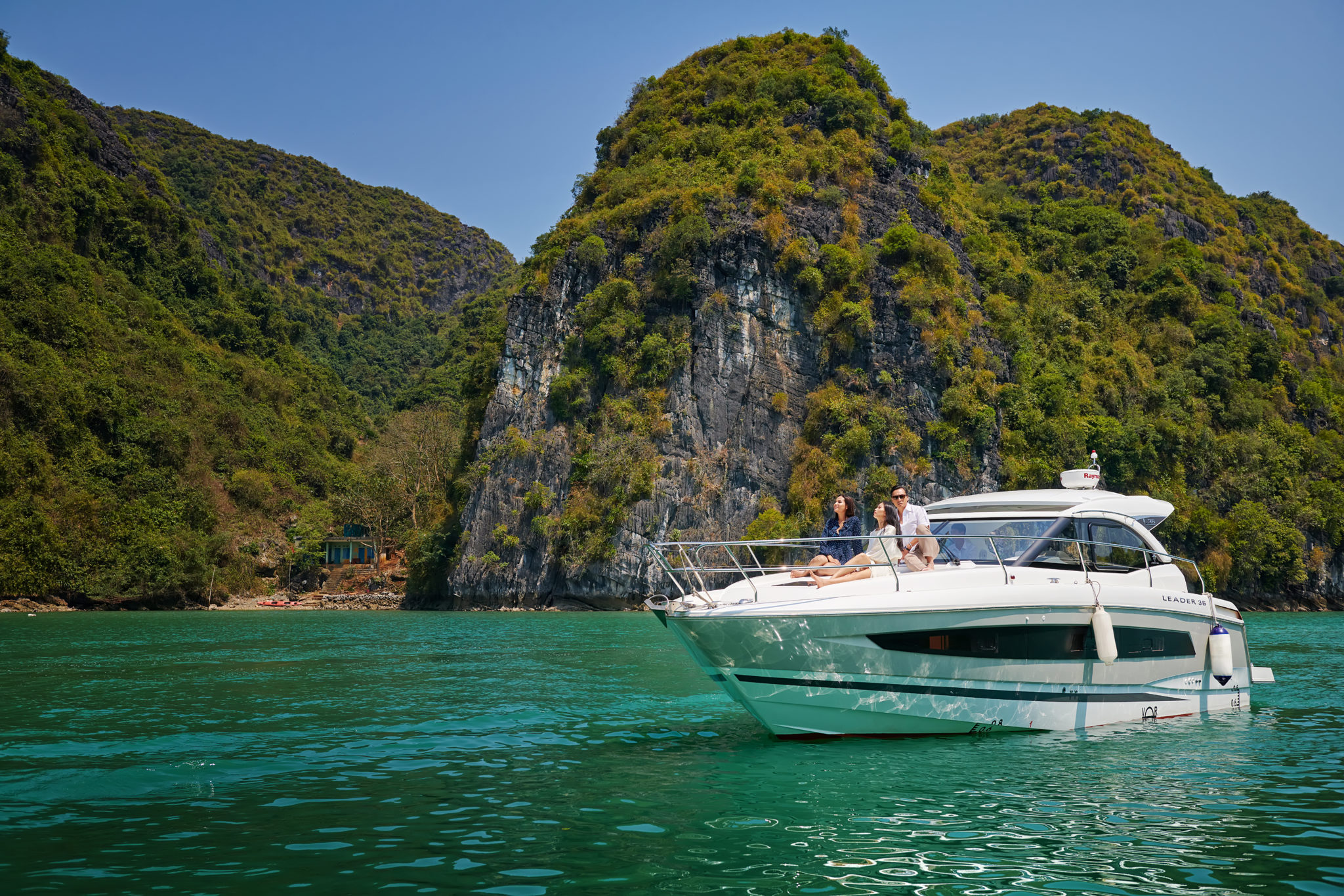 Cruise & Explore Picturesque Halong Bay On A Jeanneau Yacht
