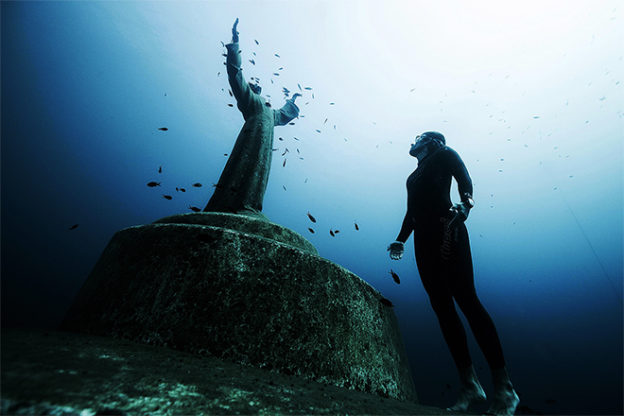 SIHH 2019 Panerai Submersible Chrono Guillaume Nery for Extreme lifestyles