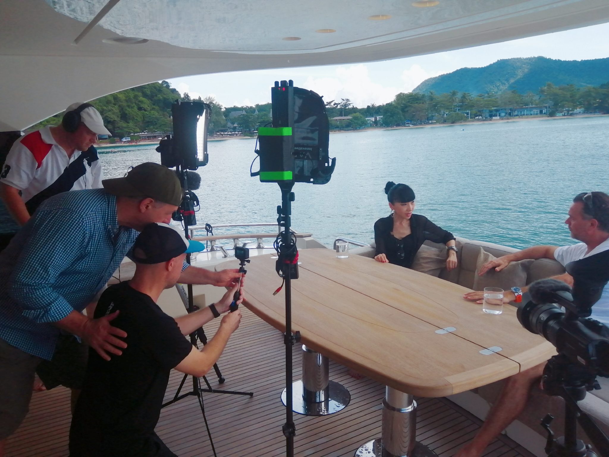 Sarah Zhang: Showing China ‘Yacht Life, Love the Ocean’ ~ Lux Hub