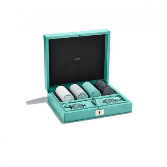 3 Luxurious Poker Sets You Need This Festive Season
