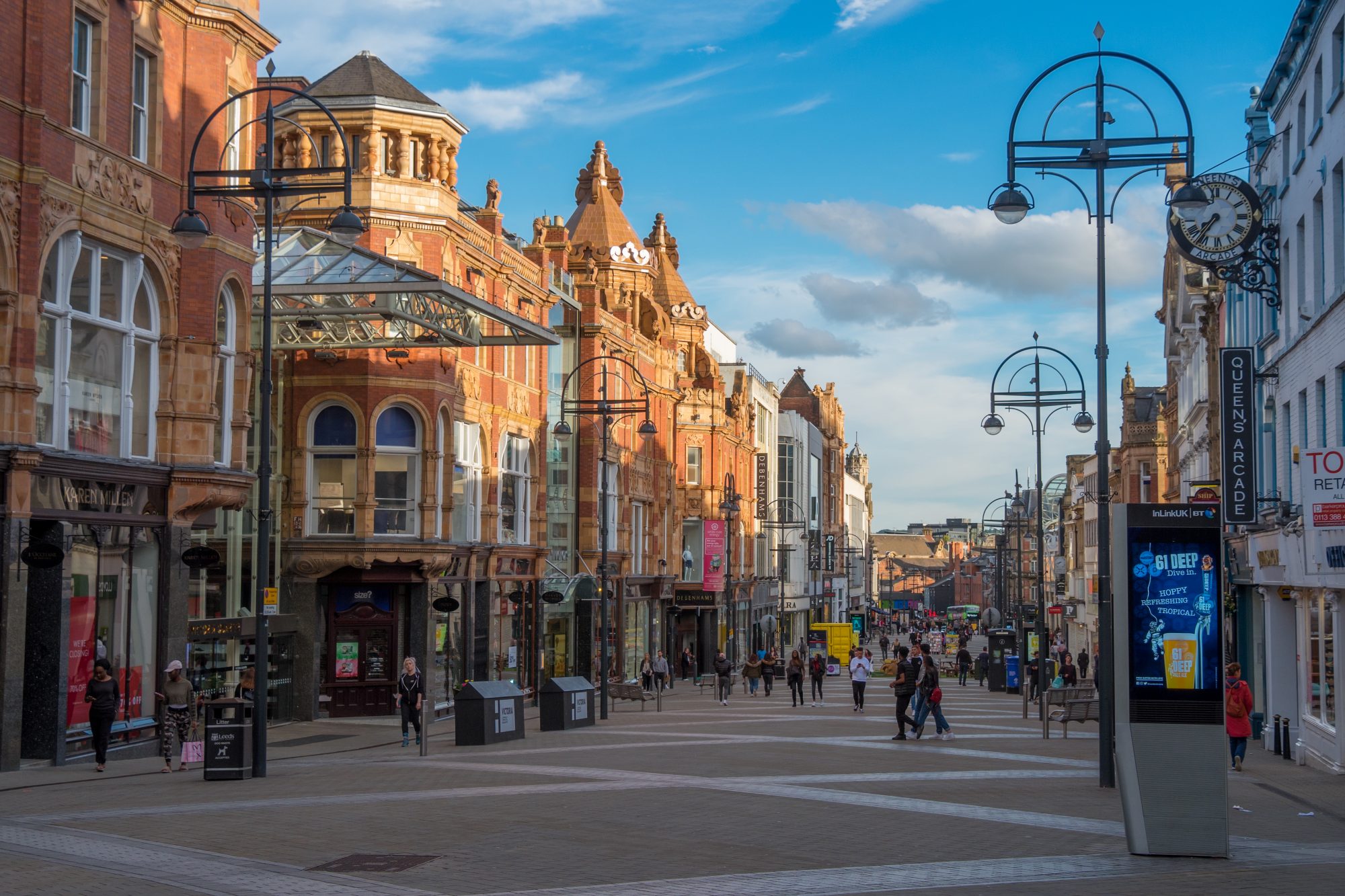 Best Places In Leeds For Travellers