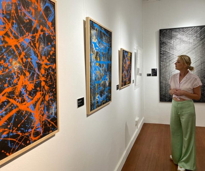 Olal’Art Presents “Black / White Quotes” An Introspective Exhibition