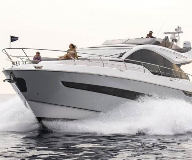 Fairline Phantom Flying Into Asia
