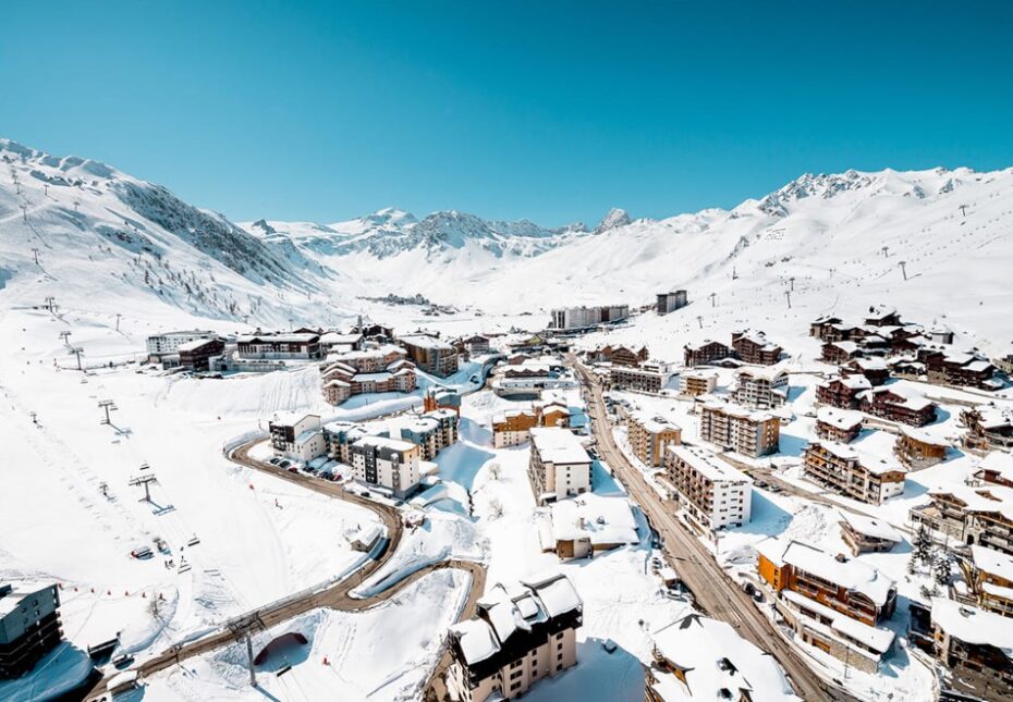 Top 7 High Altitude Luxury Ski Resorts in France - LUXUO