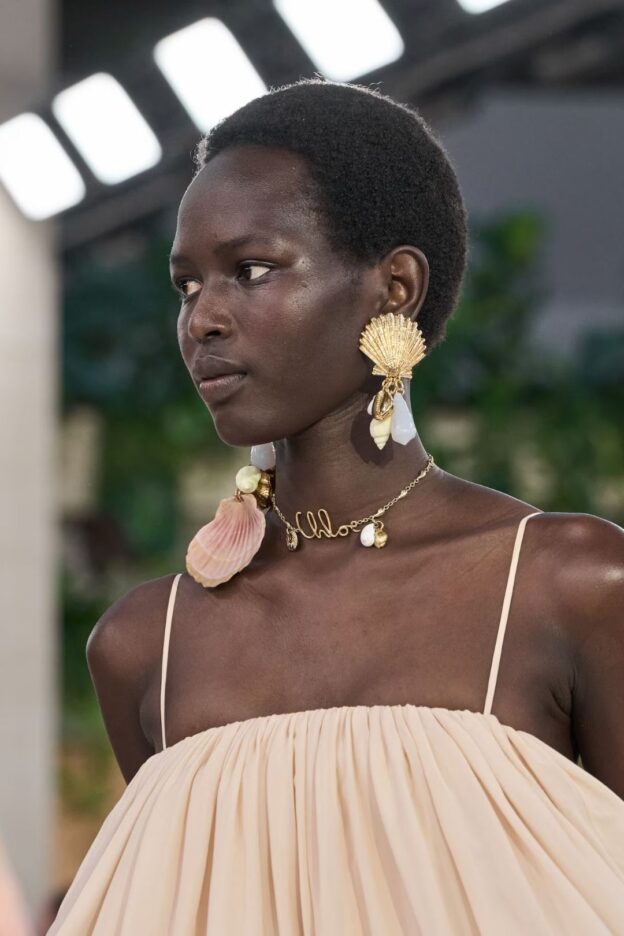 Jewellery Trends Set To Take Over 2025 - LUXUO