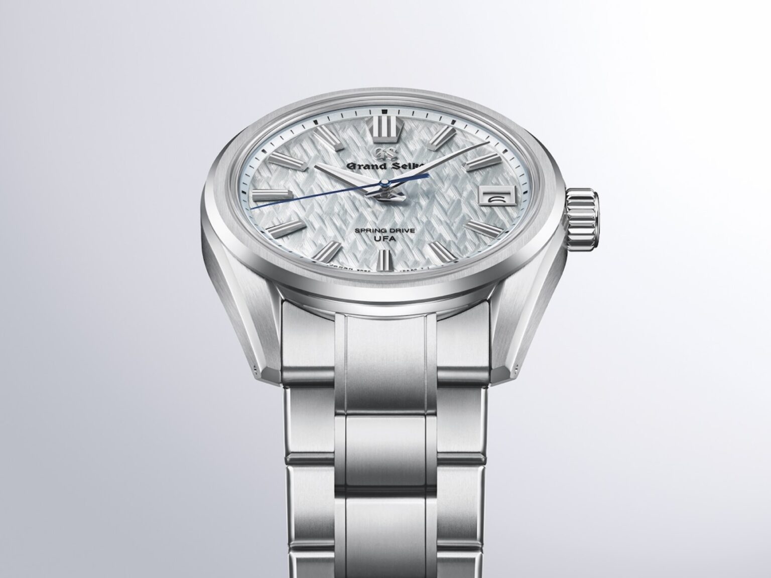 Grand Seiko Unveils Spring Drive Ultra Fine Accuracy SLGB003 - LUXUO