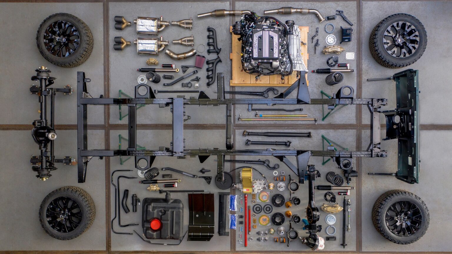 The Art of Bespoke: How The Landrovers Turn the Defender into a Luxury ...